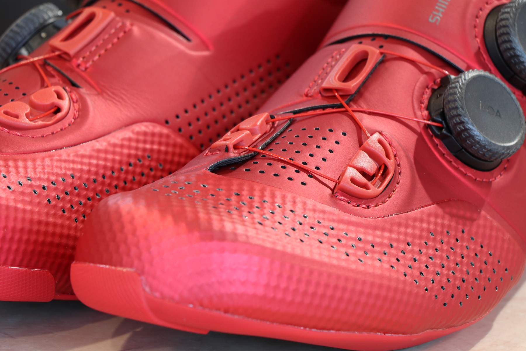 数量限定！『SHIMANO SH-RC902 -LIMITED RED-』