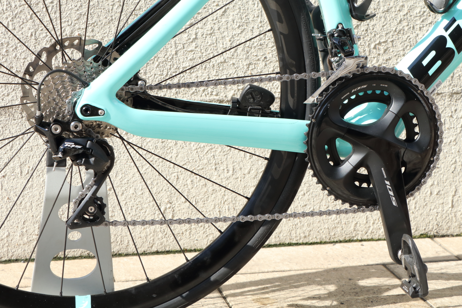 お客様の一台「BIANCHI ARIA DISC」
