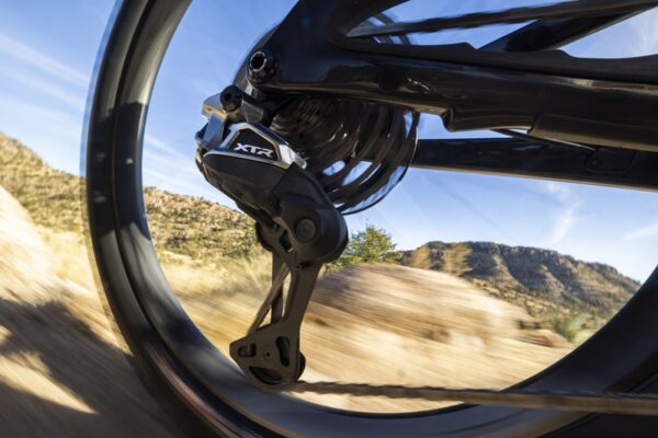 ワイヤレスに進化した新型XTR 入荷しました！